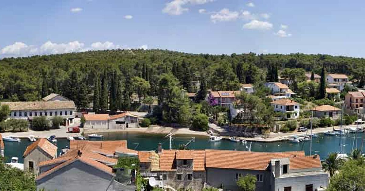 Residence Permit Croatia 2023. "AAAA ADVISER"